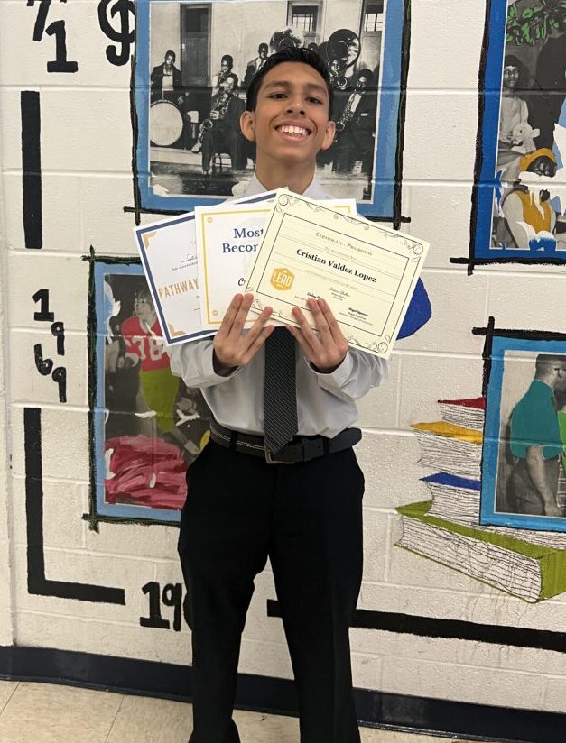 107 LEAD Students Earn the Seal of Biliteracy Award - LEAD Public Schools