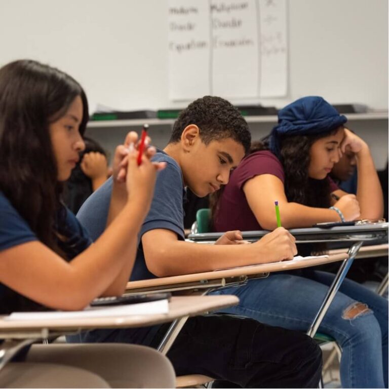 LEAD Southeast Middle School - LEAD Public Schools